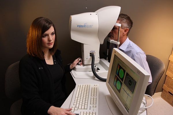 What To Expect During LASIK: Pre-Operative Exam - Campbell Cunningham LASIK Laser Center Knoxville